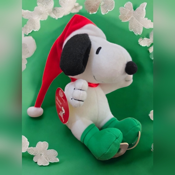 Hallmark | Toys | Peanuts Snoopy Plush Toy Collectible Vintage Hallmark ...
